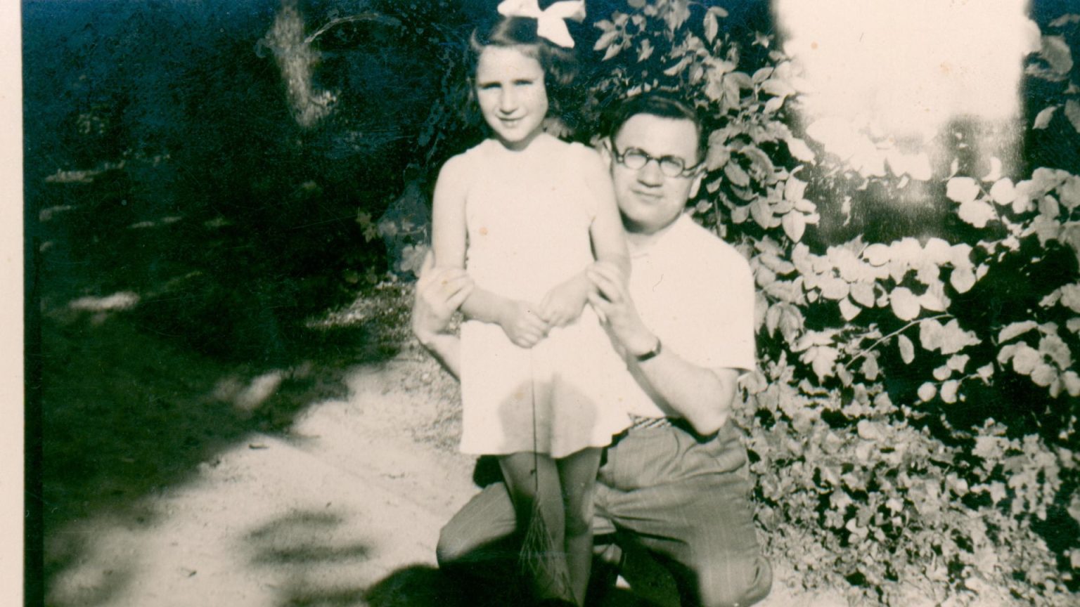Survivors and Descendants - Melbourne Holocaust Museum